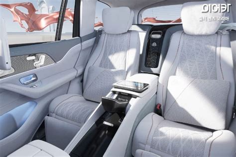 벤츠 Gls 마이바흐 부분변경 출시 달라진 점 출시 가격 정보 제원 성능 포토 정보 이어카 장기렌트 승계 리스 승계 소식