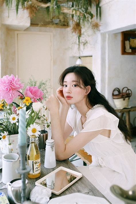 Pin Di นางแบบ Di 2024 Gadis Gadis Cantik Gadis Cantik Korea Gadis