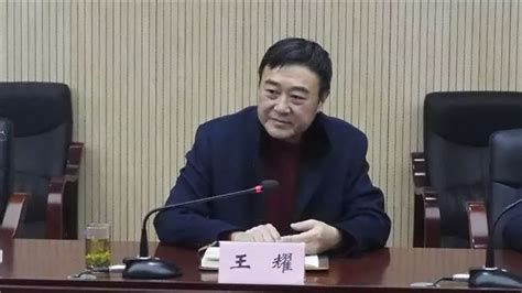 市旅发委机关党支部扎实开展“五看五查” 专题组织生活会暨党员“双评议”活动
