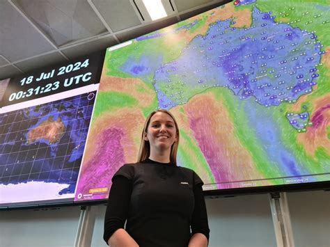 Georgia Curry Journalist Profile Intelligent Relations