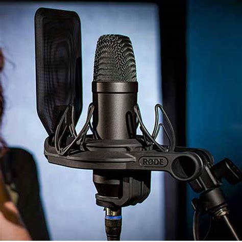 RODE NT1 Condenser Microphone Kit Shockmount and Popshield - Studio ...