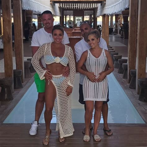 Danielle Cabrals Feet