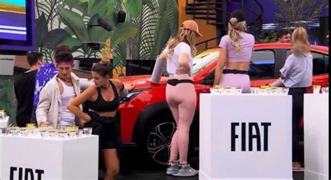 Le Valió Raquel Bigorra Se Hizo Popo En Un Vaso Para Ganarse Un Auto