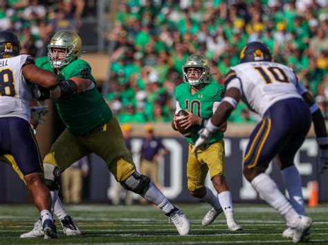 Notebook Tommy Rees Trying To Push Notre Dame Qb Drew Pyne Past Nerves