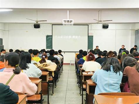 把握就业新钥匙，开创设计新时代——设计艺术学院举办高薪设计就业专题讲座 湖南工程学院设计艺术学院
