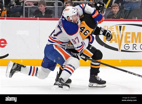 Edmonton Oilers Connor Mcdavid Collides With Pittsburgh Penguins