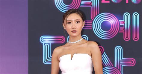포토s 마마무 화사 황금 골반