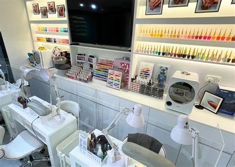 Reviewing My First Russian Mani Pedi By Ooh La La Nails Honeycombers