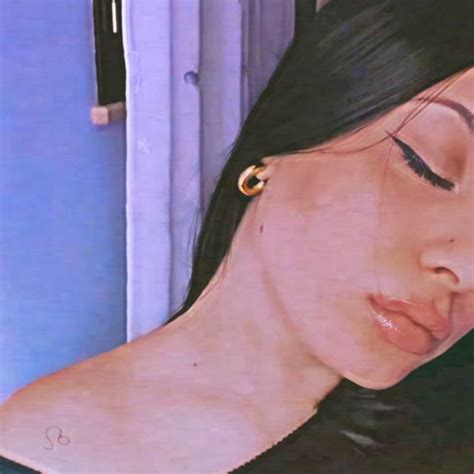 𝓜𝓪𝓻𝓽𝓲 Martinaa Galati • Threads Say More