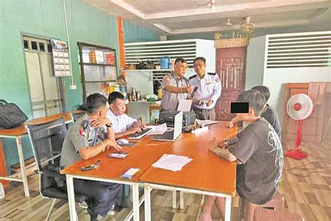 မြန်မာနိုင်ငံအတွင်းသို့ နယ်စပ်လမ်းကြောင်းများမှ တရားမဝင် ဝင်ရောက်လာသည့် တောင်ကိုရီးယား နိုင