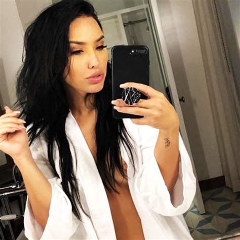 Bre Tiesi Scandal Planet