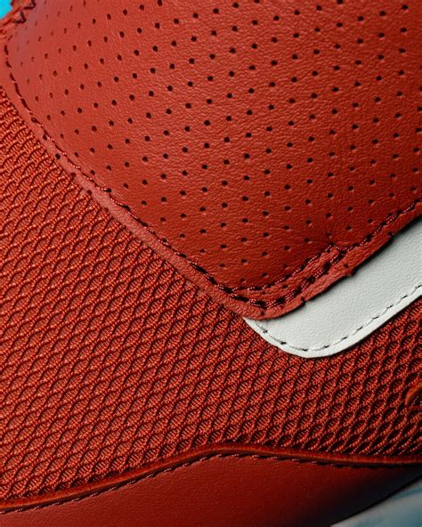 Sneakers — Noah Goldowitz