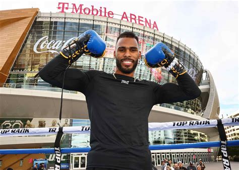Five Things You Might Not Know About De Los Santos