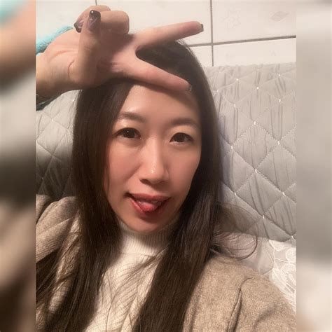 Gina Lee