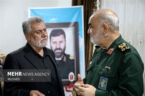 مشرق نیوز عکس دیدار فرمانده کل سپاه با خانواده سردار شهید سید مهدی موسوی