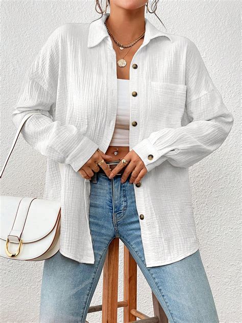 SHEIN Essnce Camisa de hombros caídos con parche de bolsillo con botón