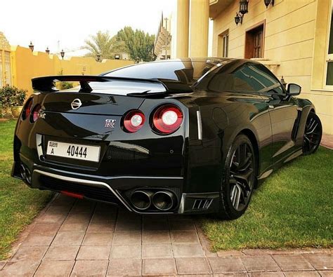 Auto Gtr And Car Image 6643835 On