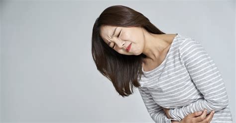 생리 전부터 짜증 나고 아픈 여성조기 폐경 위험↑