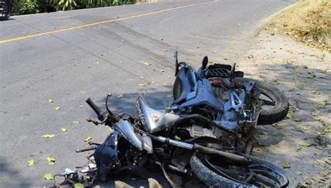 Ahora Dos Lesionados Tras Aparatoso Accidente En Ilopango