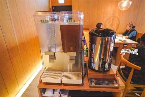 空也素麵食 台中素食 輕井澤素食新品牌 麻辣麵 清蒸臭豆腐也好好吃 菜單停車場 剎有其食