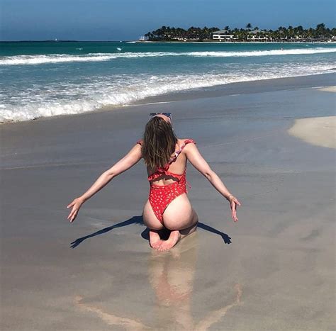 Erica Andersons Feet
