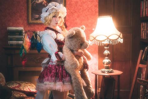 ฟรันเดล สการ์เล็ต Touhou Project เอนแชนท์เมนท์ ร้านตัดชุดตามตัวละคร