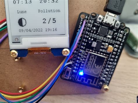 problème au démarrage avec un esp8266 et epaper waveshare français