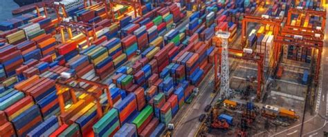 [ 🇬🇧 ] gitlab ci to build and push containers to registry dev community