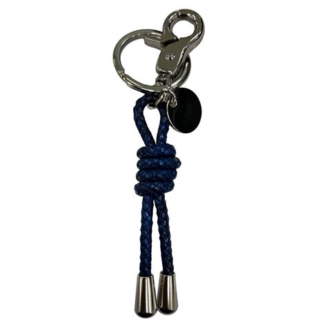 Key Cutting Key Duplication Dubai Key Maker In Dubai Garage Remote