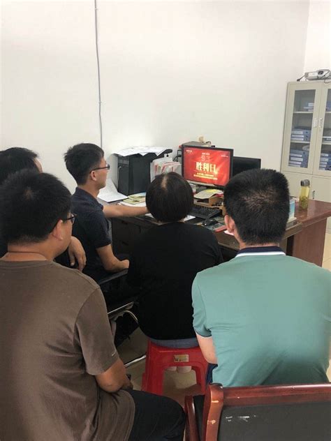铭记历史，吾辈自强！今天，骆岗街道党员群众聚焦同一画面！ 包河先锋网