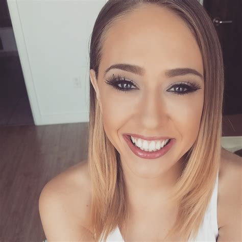 Kagney Linn Karter 1386789 Uludağ Sözlük Galeri