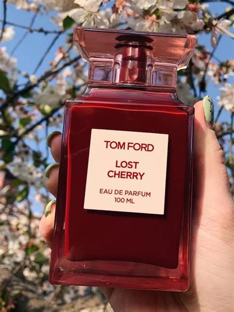 Парфюмерная вода для женщин Tom Ford Lost cherry, 100 мл купить по ...