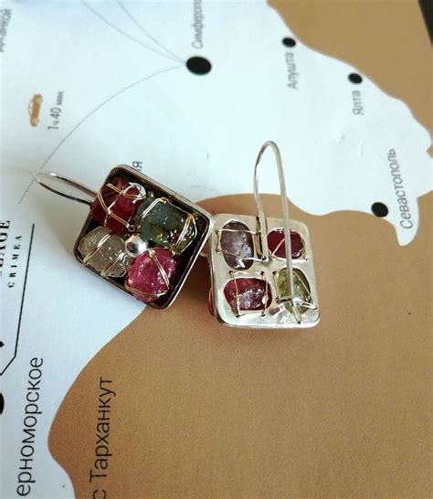 серьги из серебра с необработанными камнями | Серебро, Серьги, Турмалин