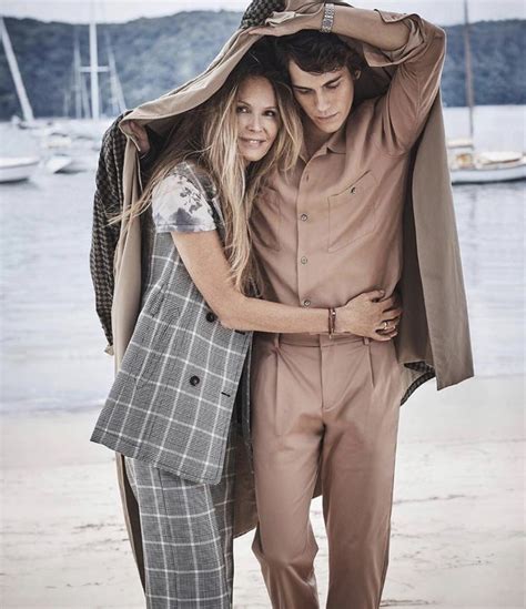 Pin By Mariachiara On Maternità Elle Macpherson Vogue Australia Vogue
