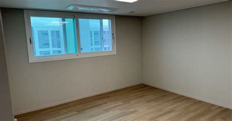 입주청소 진행했습니다 꼼꼼하고 세심하게 작업해주셔서 아주 만족스러웠습니다 바쁜일정임에도 책임감 있게 끝까지 잘 마무리해주셔서 안심하고 입주 진행할 수 있을 것 같습니다