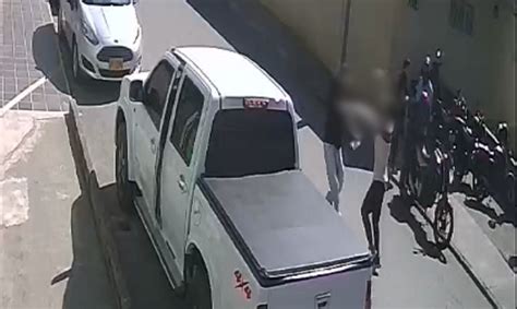 Video De Varias Puñaladas Una Mujer Asesina A Un Hombre En El Carmen