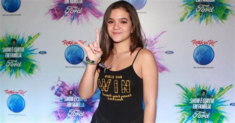 Foto De Mel Maia De Biquíni Chama Atenção De Maisa Silva E Gera