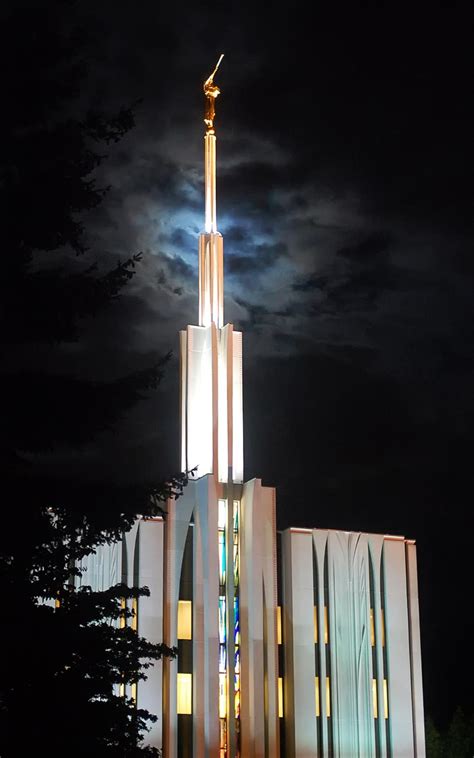 Seattle Washington Temple