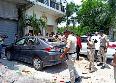 Gurugram Wfh For Pvt Firm Employees Amid Violence