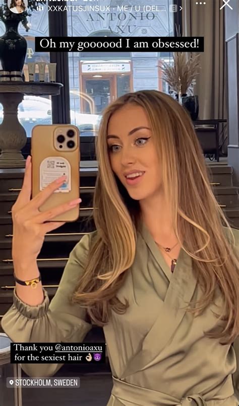 Rabav Kaader Anita Sibul Näitas Uut Tulikuuma Välimust Buduaar