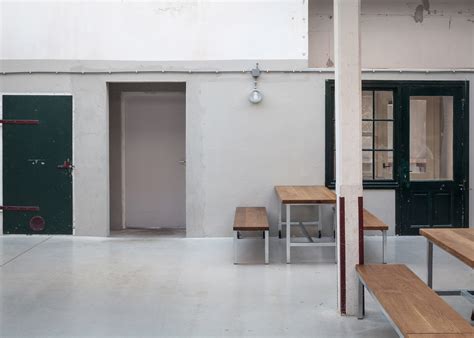 Wenink Holtkamp Architecten Converts Grain Silo Into Food Market