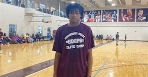 2026 Center Ladarius Givan