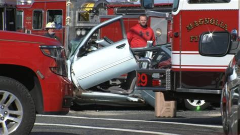White Horse Pike Crash 2 Dead 3 Firefighters Injured In South Jersey
