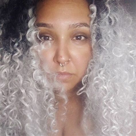 Stream Luanda Luá Music Listen To Songs Albums Playlists For Free On Soundcloud