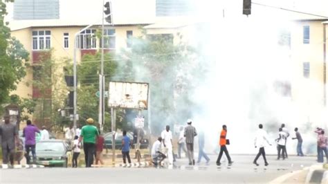 Shiite Protesters Clash With Police For Second Day In Abuja Eye On Africa