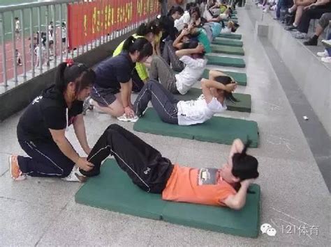 中考体育仰卧起坐高分指南中考体育仰卧起坐新浪教育新浪网