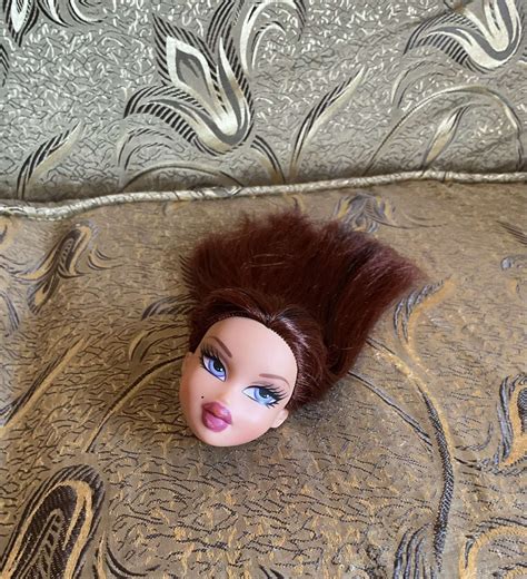 Bratz Head Hobbies And Toys Toys And Games On Carousell