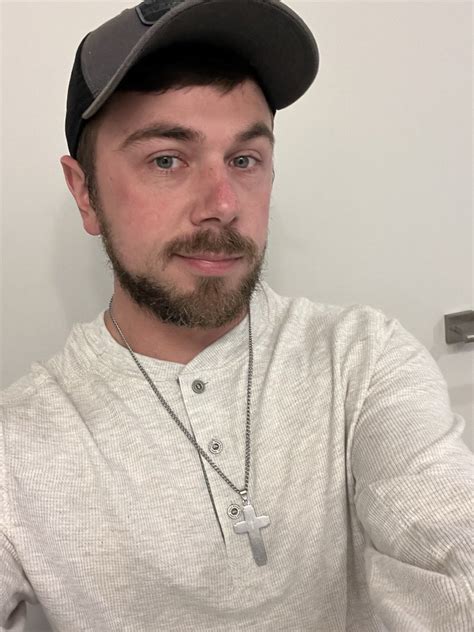 Tonia Abrahams Instagram Twitter And Facebook On Idcrawl