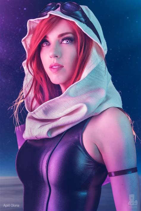 A New Skywalker Rises Mara Jade Skywalker Cosplay Steps Into The