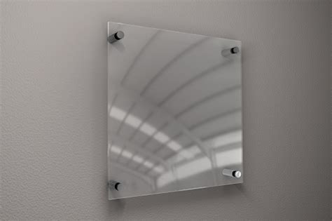 Ramping Dan Profesional Pelat Nama Plexiglass Dengan Latar Belakang Abuabu Foto Stok Unduh